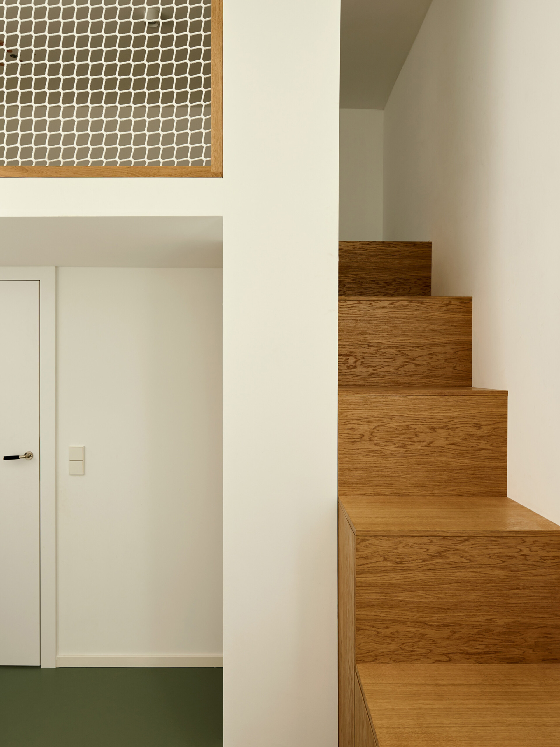 Studio Bernard-Boos — P06