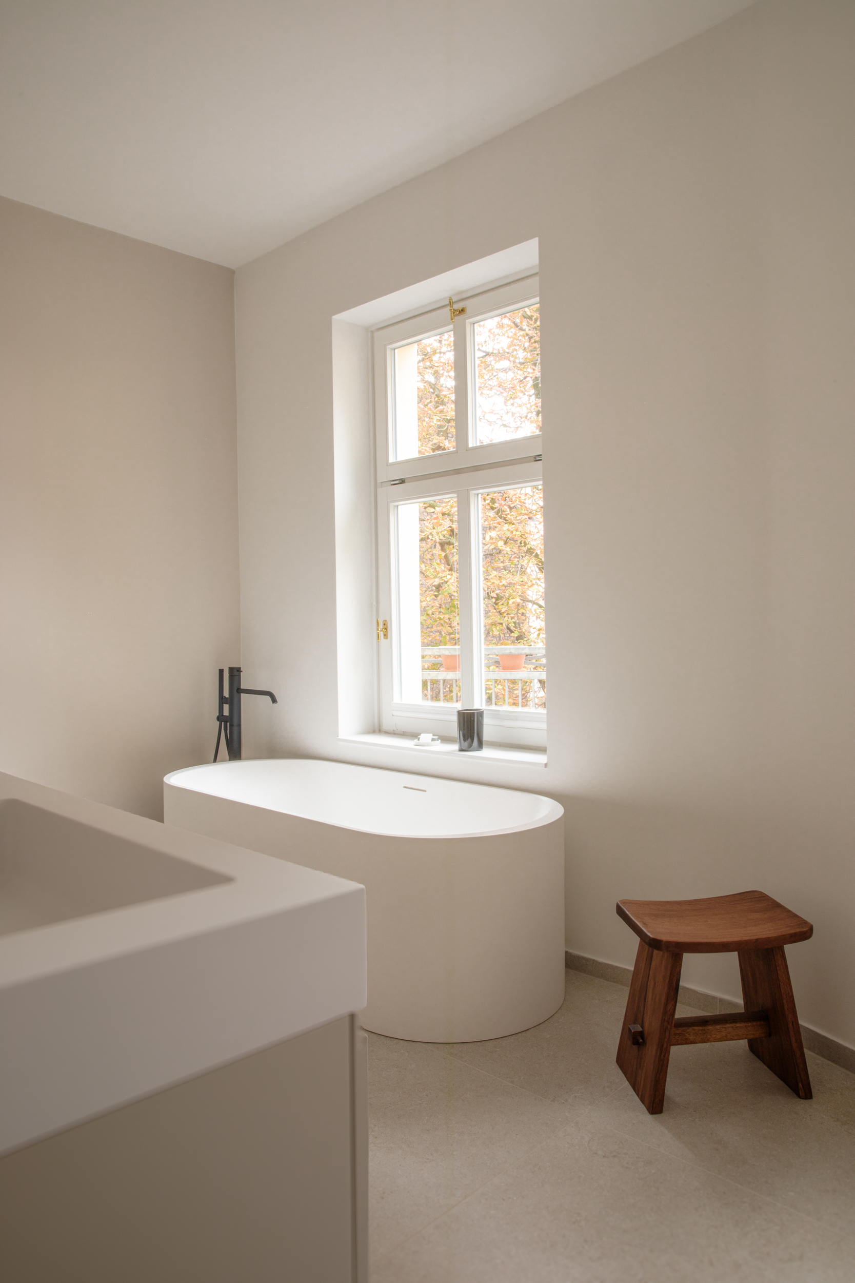 Studio Bernard-Boos — L04